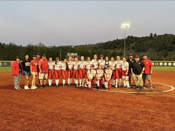 Kentucky 2A Section 8: Back 2A familiar spot: Dawgs return to state ...