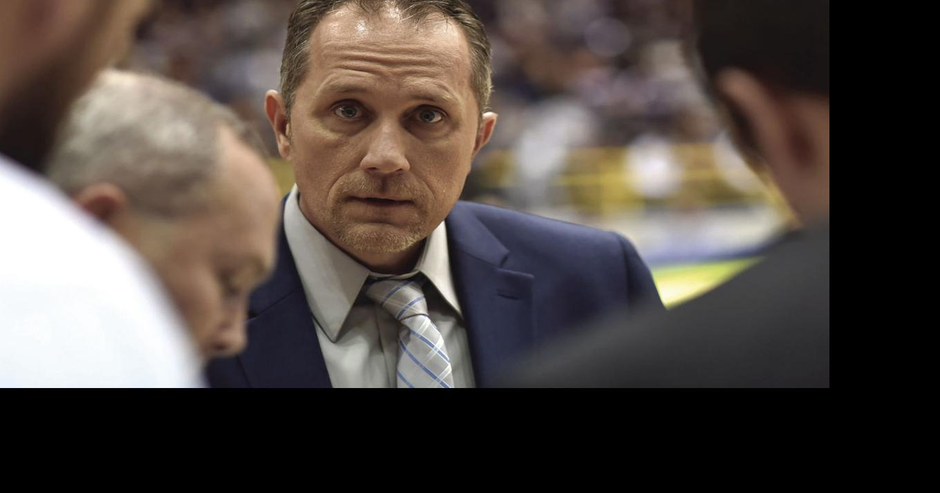 AARON SNYDER: Sideline sidekicks assets to Mays | Sports ...