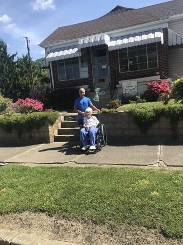 Yard of Month goes to Hacker | News | dailyindependent.com