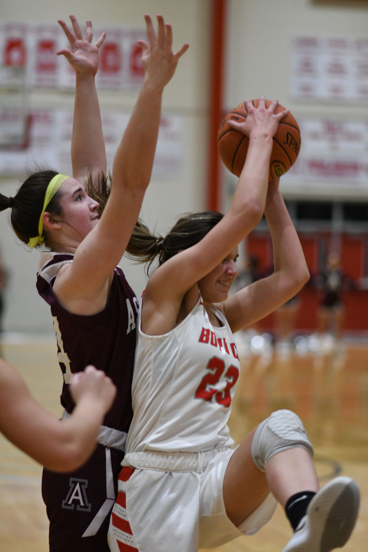 Lady Lions rough it vs. Kittens | Sports | dailyindependent.com