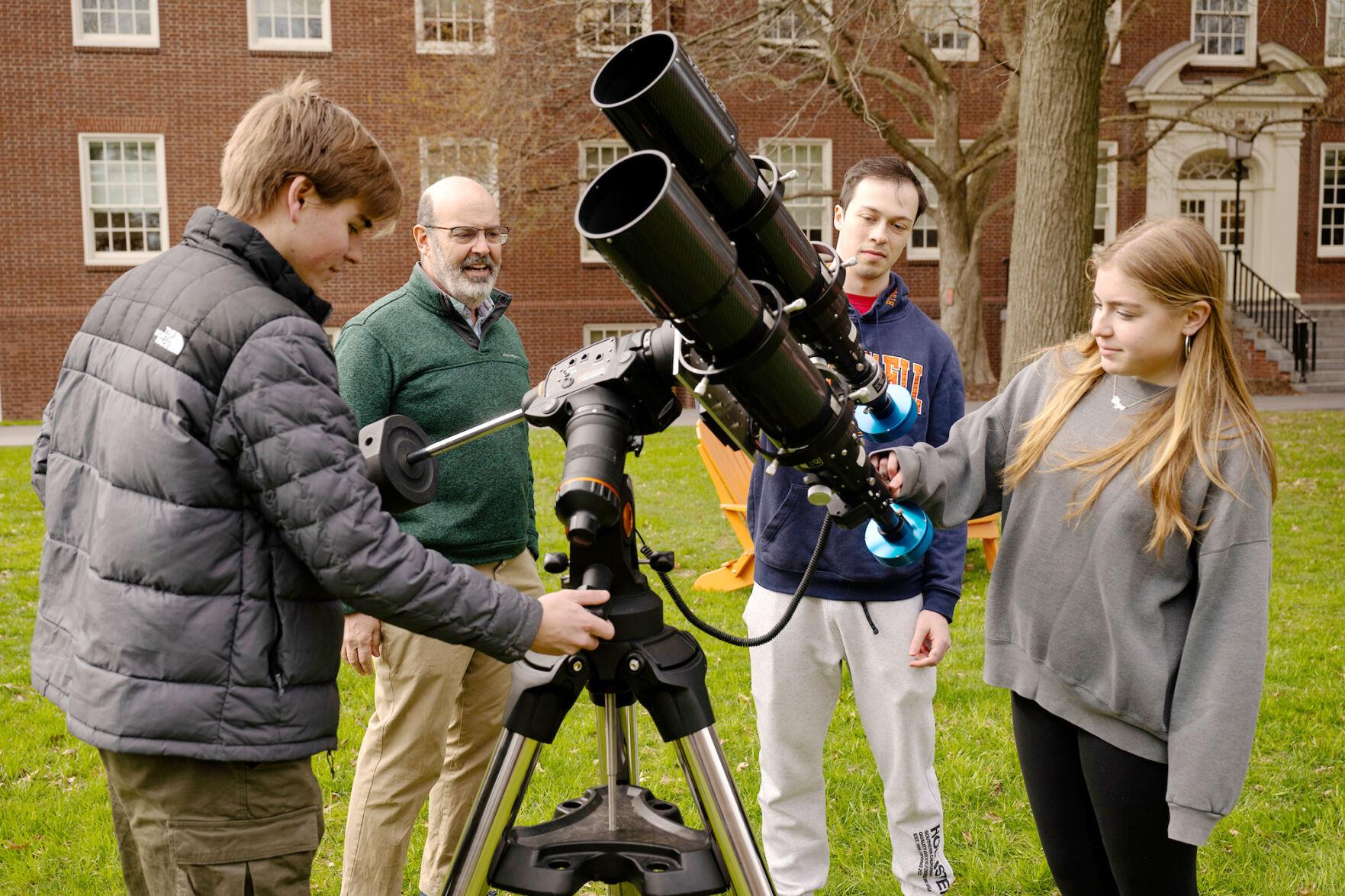 Bucknell Students in Texas for Eclipse Experiments | News | dailyitem.com