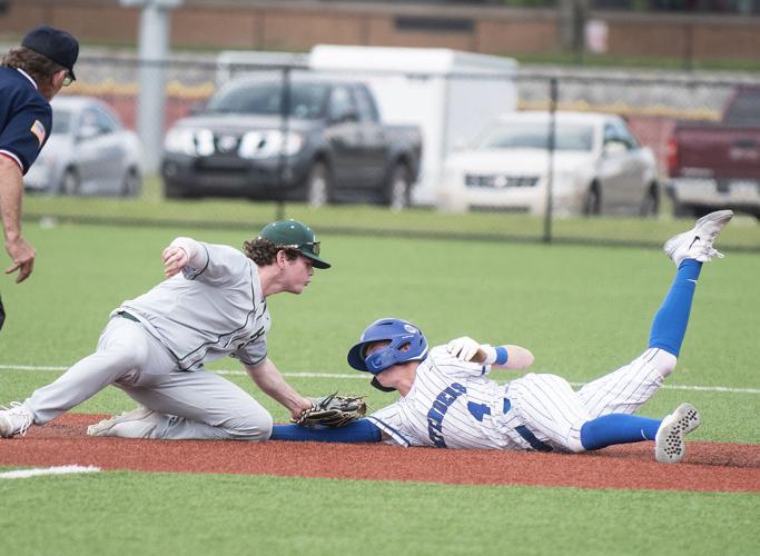 Warrior Run rallies in 6th to knock off top seed | Sports | dailyitem.com