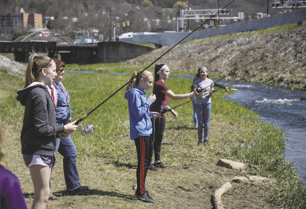Sixth-grade students go fishing for Earth Day | Local News | dailyitem.com