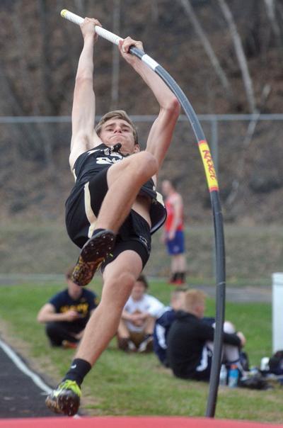 Mount Carmel sweeps its own Invitational | Sports | dailyitem.com