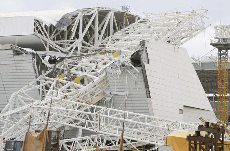 2 killed in collapse at World Cup stadium | Sports | dailyitem.com