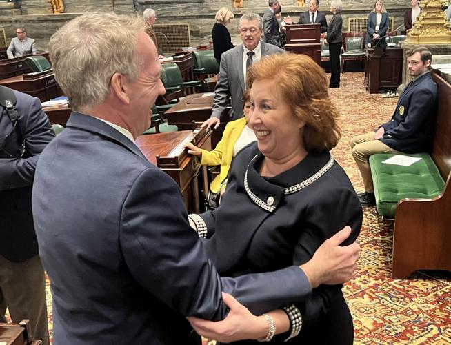 UPDATE State Sen. Culver sworn in; 100 supporters gather for ceremony ...