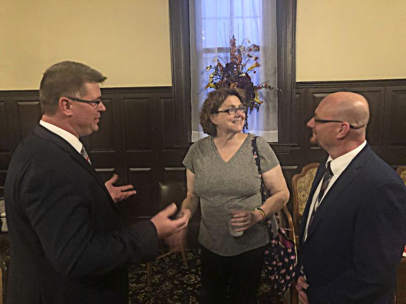 Shikellamy superindendant, principal meet with parents, residents ...