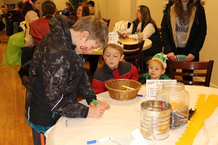 Countdown to Noon lets Valley youth participate in global tradition ...
