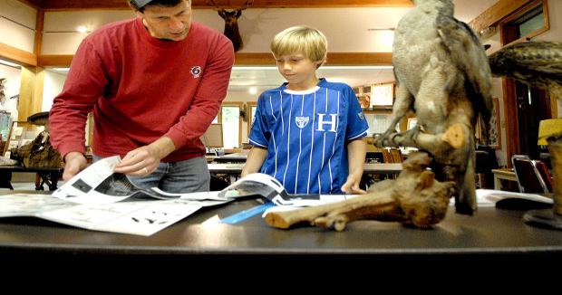 Students learn to identify Pennsylvania raptors | News | dailyitem.com