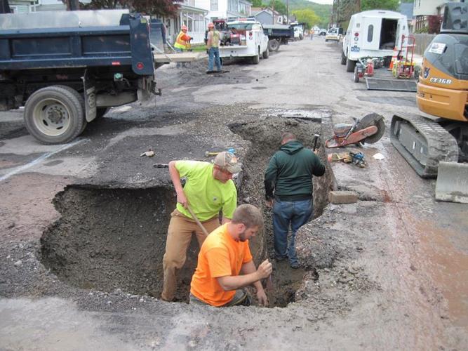Water main line break affects residents | News | dailyitem.com