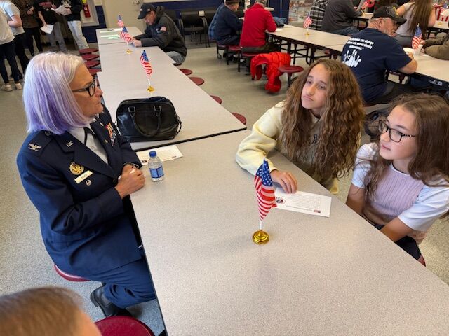 Shikellamy Middle School students have coffee and donuts with veterans ...