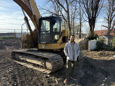 Sunbury razes condemned property | News | dailyitem.com