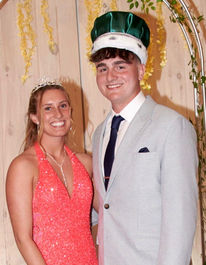 Line Mountain High School's Prom King and Queen | | dailyitem.com