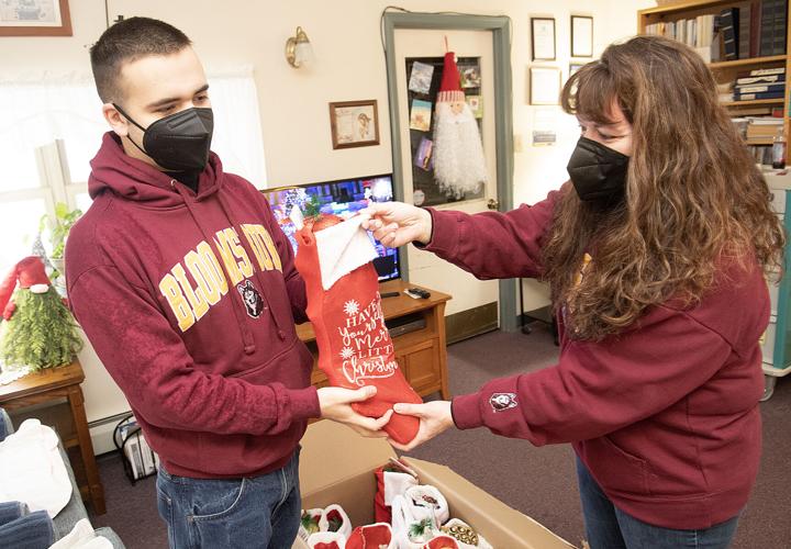 New Columbia family delivers gifts to assisted living home | News ...