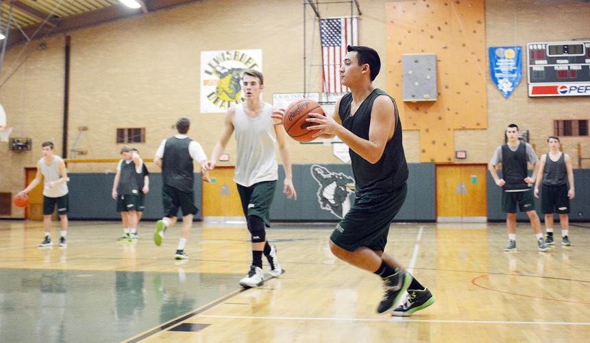 H.S. boys basketball: Lewisburg clears hurdle in district final ...
