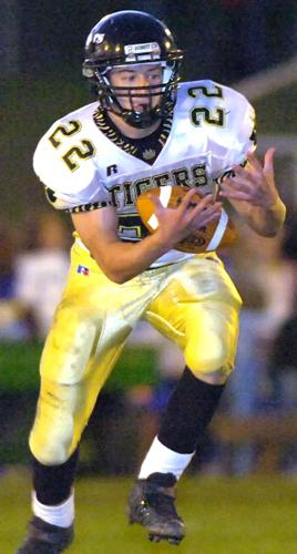 Tigers’ defense dominates Defenders in convincing win | Sports ...