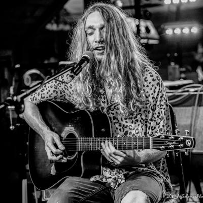 Hunter Roots invites audience to hear 'stripped-down acoustic feel' at ...