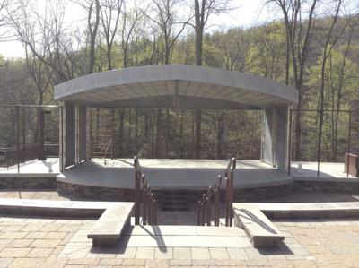 Outdoor amphitheater offers unique new venue | Entertainment ...