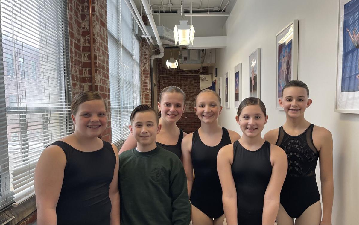 Snyder County dancers to study at Joffrey Ballet | News | dailyitem.com