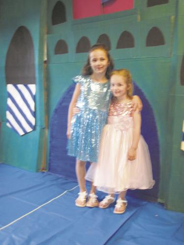 Preschoolers dance, pose for pictures at first prom | News | dailyitem.com