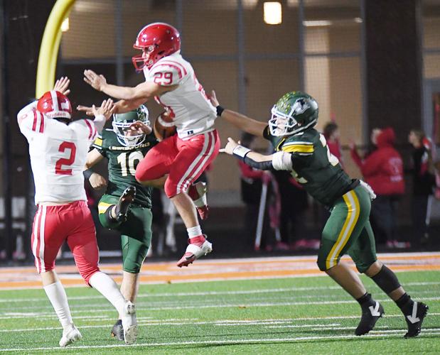 Davis propels Lewisburg to Class 3A final | Sports | dailyitem.com