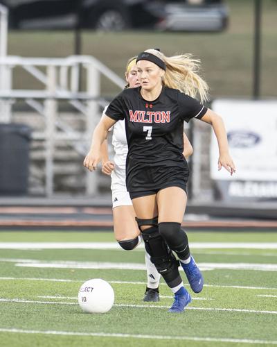 Roarty, Deivert share girls soccer top honor | Sports | dailyitem.com