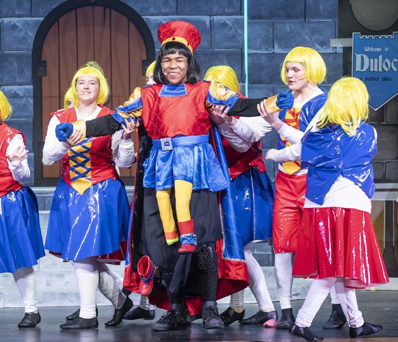 Mount Carmel students take on an ogre of a comedy in 'Shrek the Musical ...