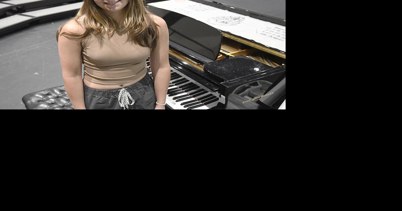 Danville singer to perform in teen competition | | dailyitem.com