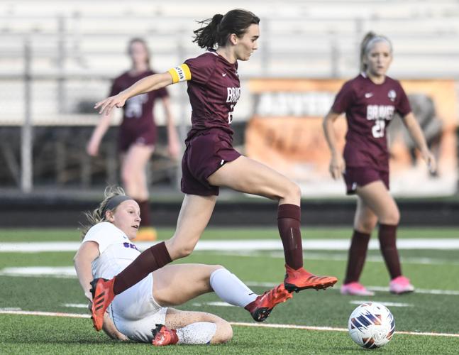 Persing's late goal leads Braves title | Sports | dailyitem.com