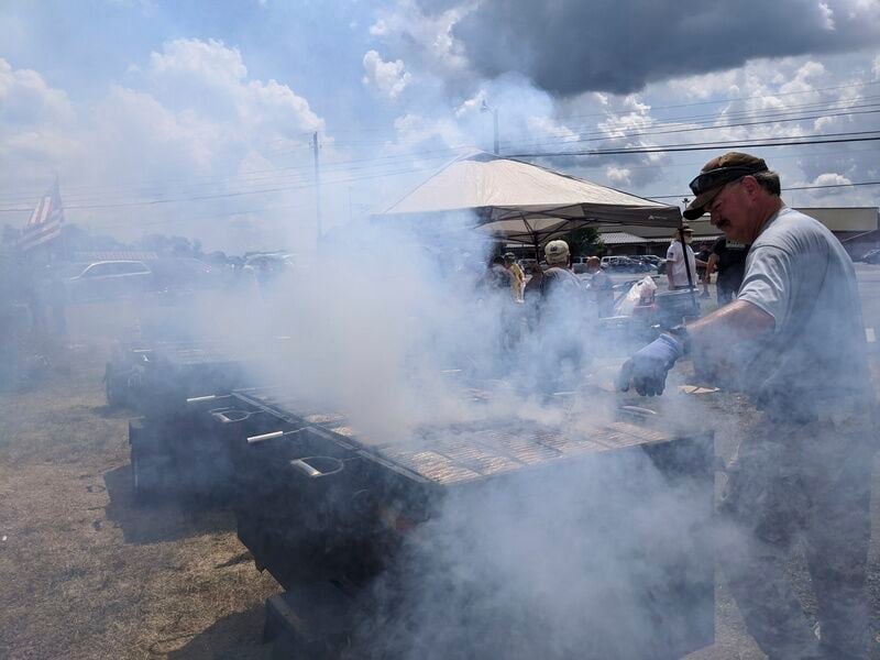 Residents rally for free speech, raise funds for shooting victims ...