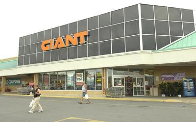 Giant plans move down Strip | News | dailyitem.com
