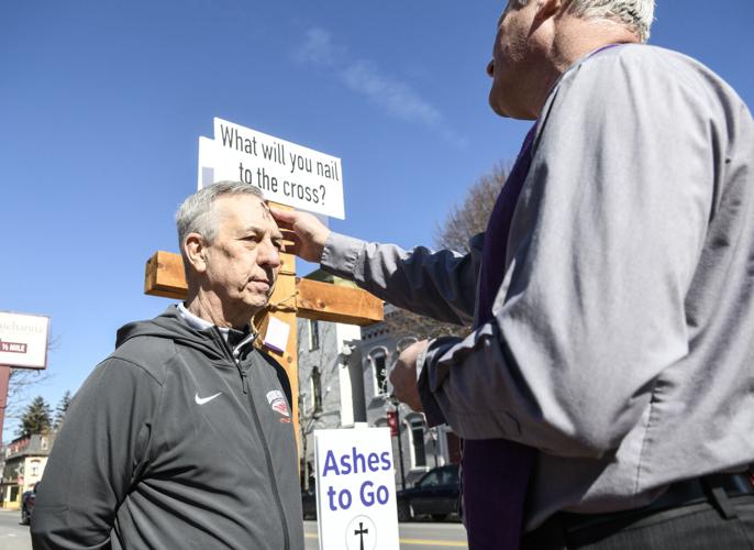 Faithful get Ashes to Go in Selinsgrove | News | dailyitem.com