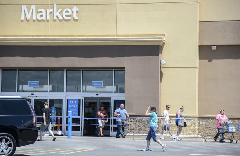Walmart customers have mixed reactions to new mask policy | Local News ...
