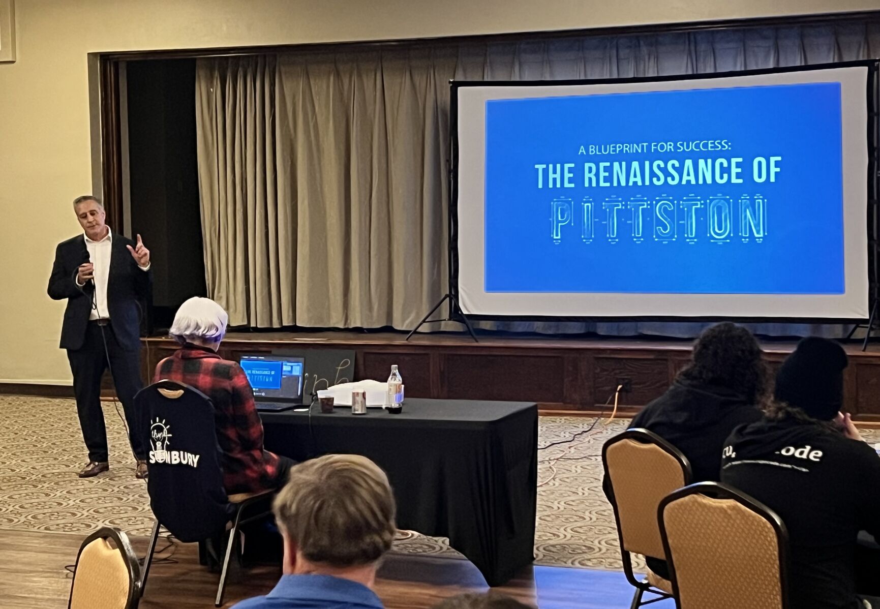 Pittson mayor speaks to business owners and community leaders at ...
