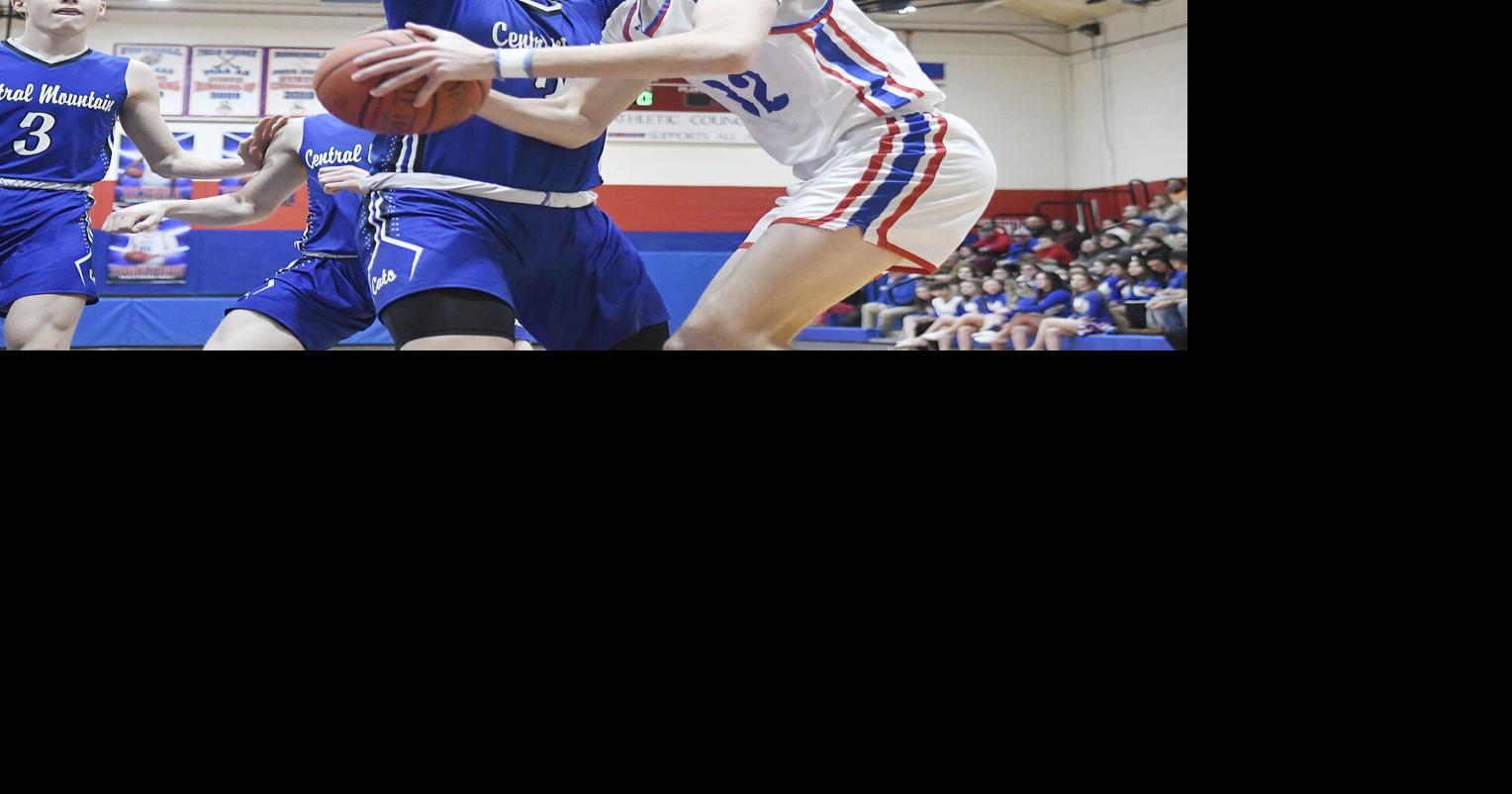 Wildcats sink Seals, set up 3-way tie | Sports | dailyitem.com