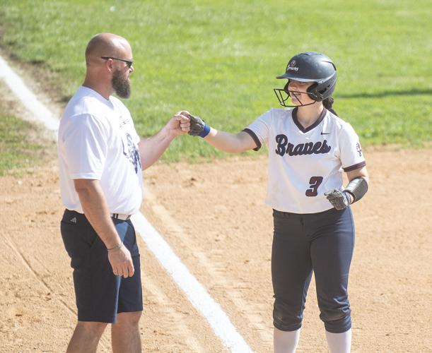 Fast-finishing Braves advance to semifinals | Sports | dailyitem.com