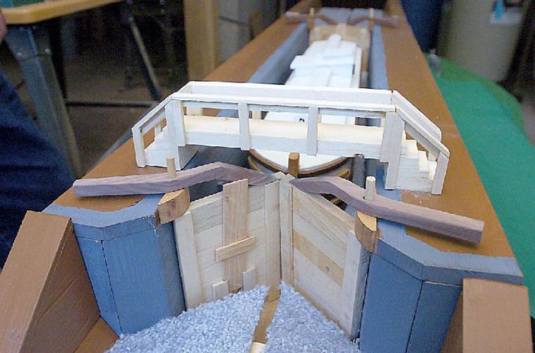 Man crafts model canal lock | News | dailyitem.com
