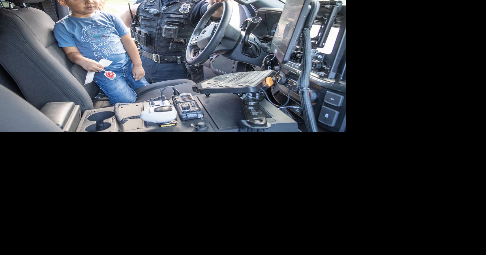 Sunbury police interact with public during meet and greet event | News ...