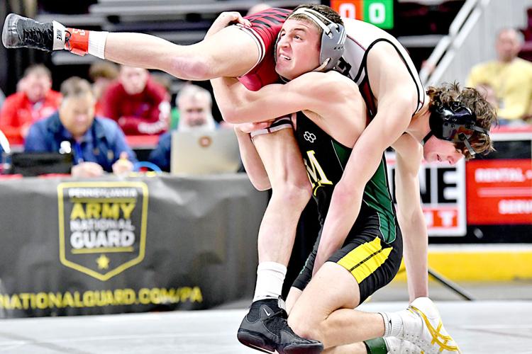 Eight 2A wrestlers advance to quarterfinals | Sports | dailyitem.com