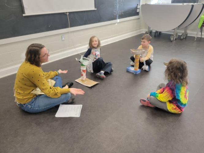 Children build prosthetic leg models at Lewisburg Children's Museum ...