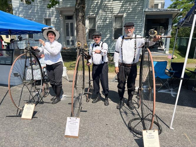 Visitors appreciate past at Mifflinburg's Buggy Day | News | dailyitem.com