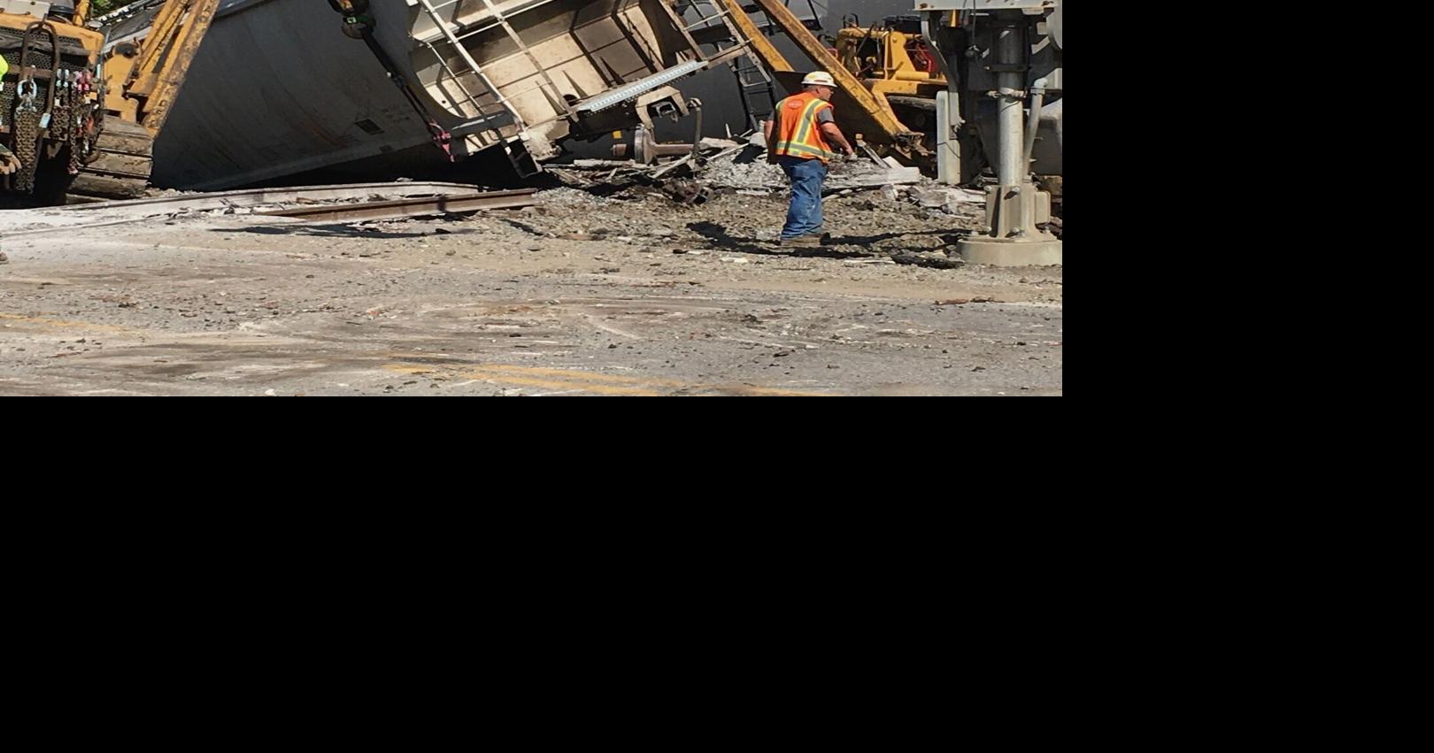Cleanup begins in Mahoningtown derailment | News | dailyitem.com