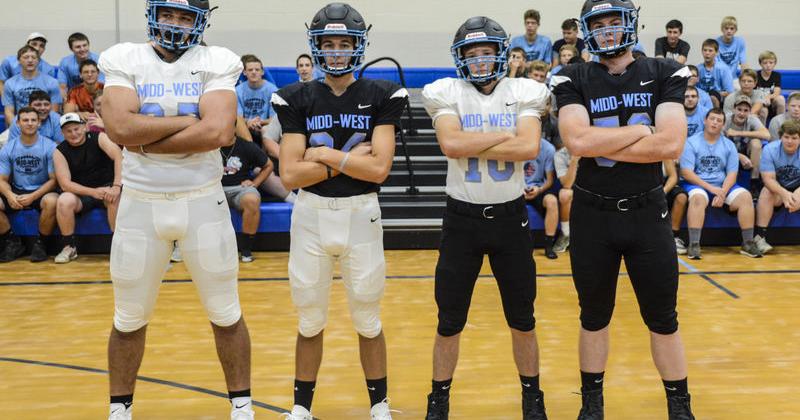 Mustangs unveil their gridiron uniforms | Local News | dailyitem.com