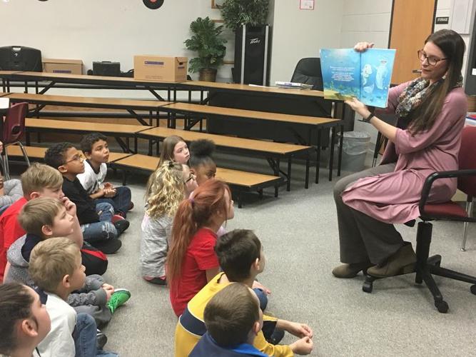 Author inspires in return to Chief Shikellamy | Local News | dailyitem.com