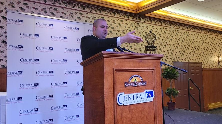 Last Chamber event held at Country Cupboard; Rep. Hamm talks budget ...