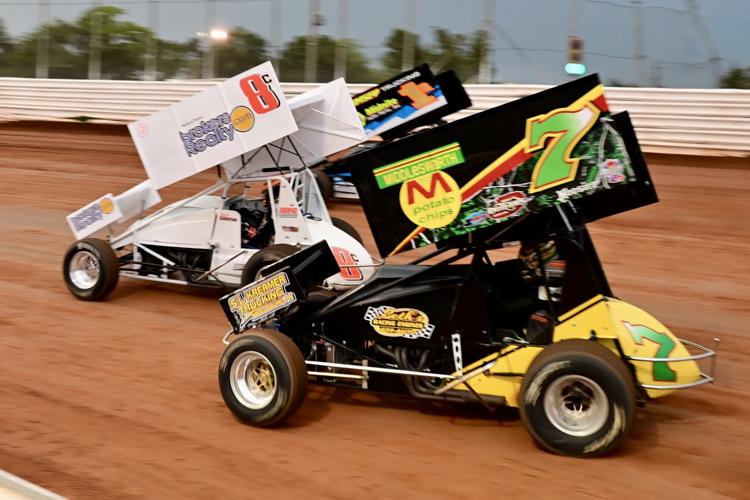 Satterlee runs to Late Model Speedweek title | Sports | dailyitem.com