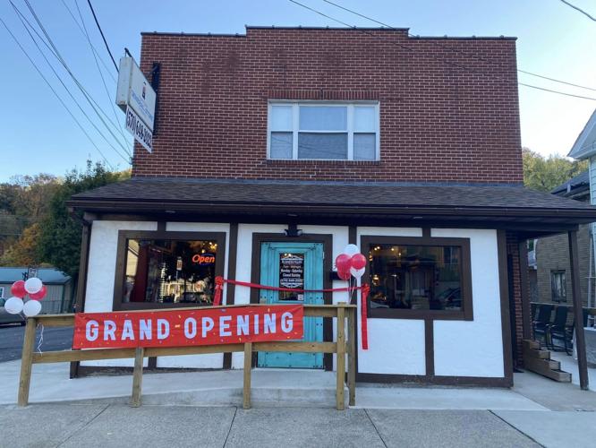 Tharptown General Store & Pizzeria opens with nostalgia | Business ...