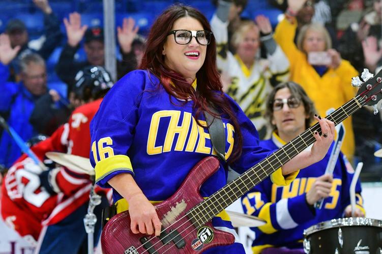 Rocker Jasmine Cain releases music video filmed at 1st Summit Arena ...