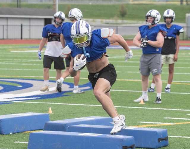 Valley football programs begin practice | Sports | dailyitem.com