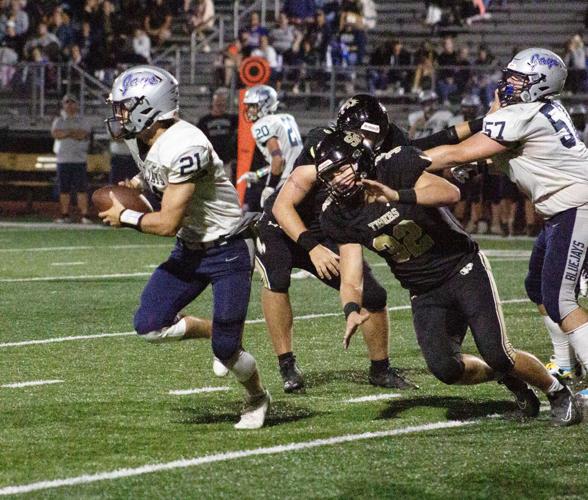 Southern Columbia gets ground game rolling against rivals | Sports ...